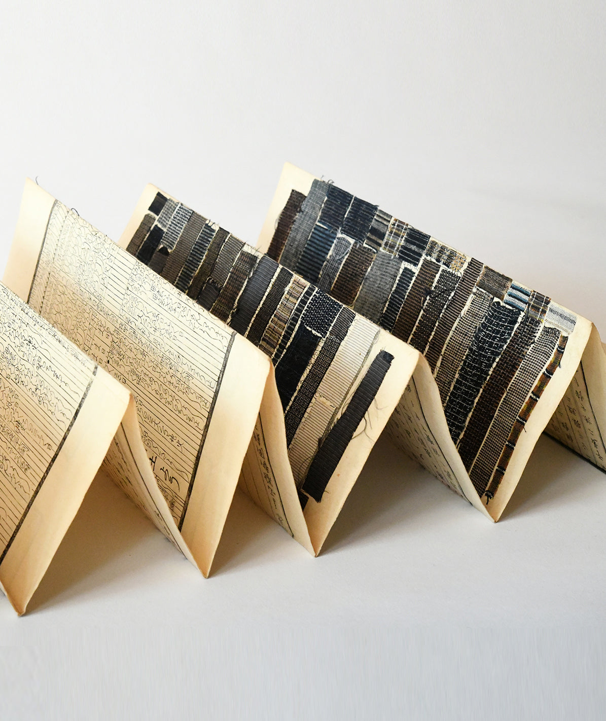 コレクション – FRAGILE BOOKS